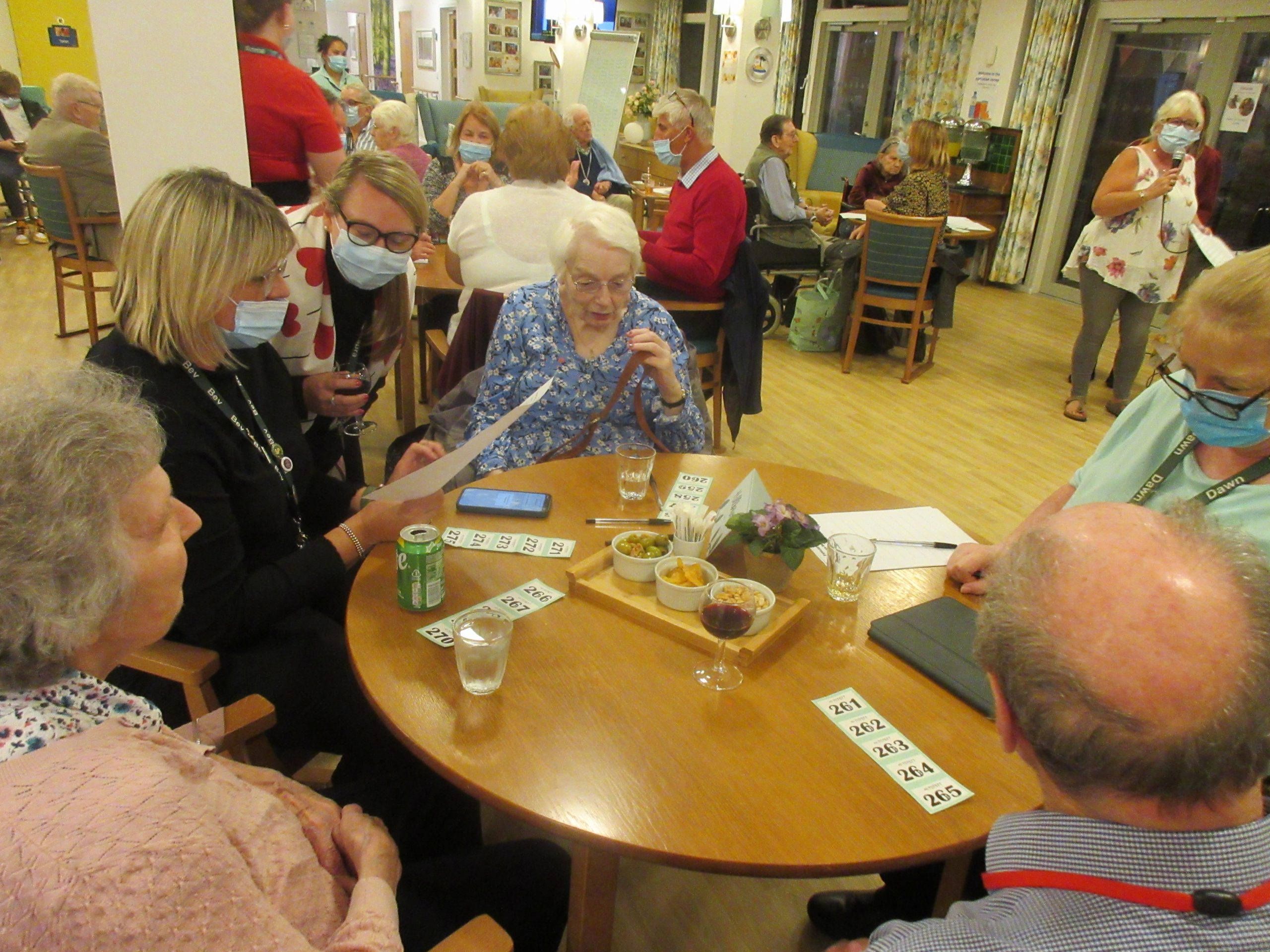 Fun Quiz Night at Farnham Mill over £500 raised for Charity! - Farnham ...